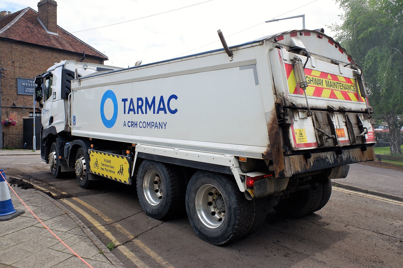 Tarmac & GMB Union talks over potential job losses amid proposed ...