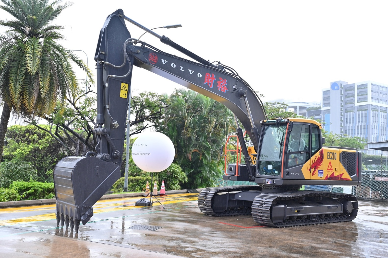 Volvo CE launches new generation excavators in Southeast Asia to boost ...