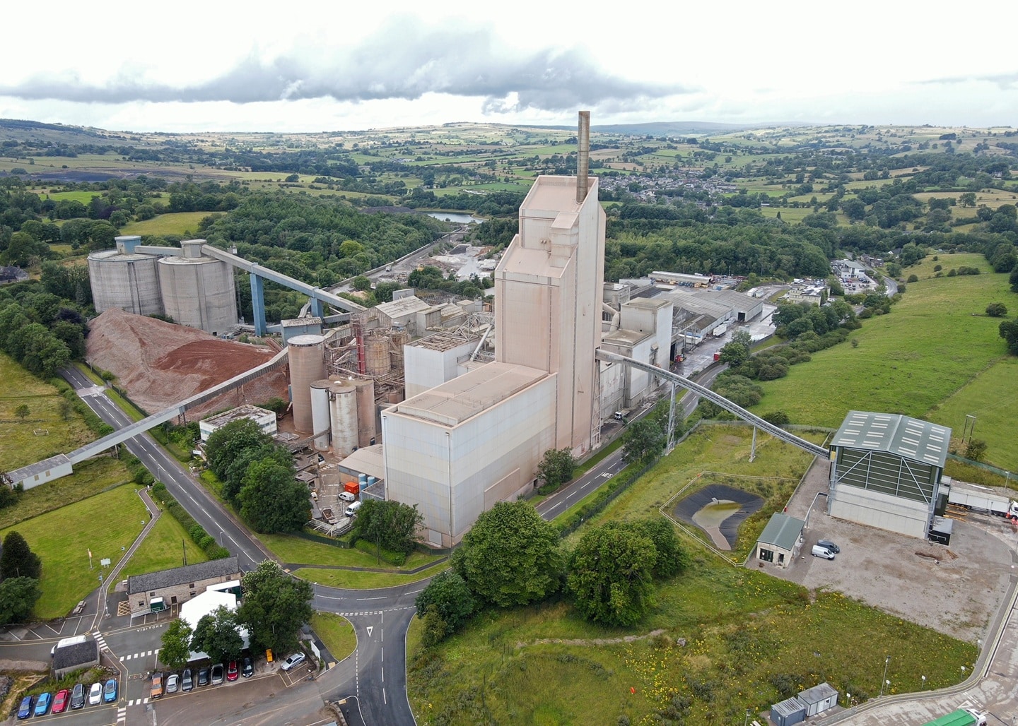 Holcim UK welcomes NWF investment in Peak Cluster - Aggregates Business