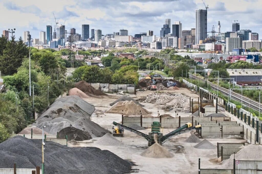 Holcim UK funds new recycling centre through major investment ...