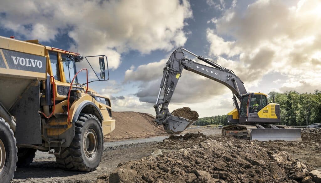 Volvo CE unveils upgraded ECR355 short-swing excavator - Aggregates ...